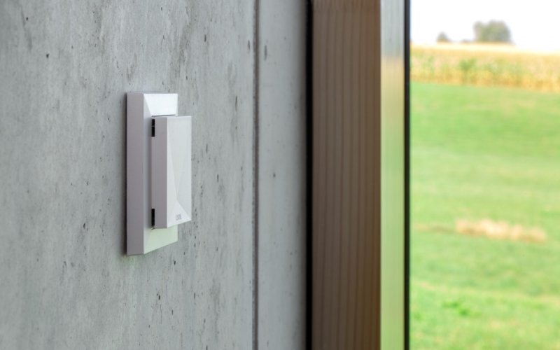 Blog - New: Room Comfort Sensor for smart room climate control | Loxone