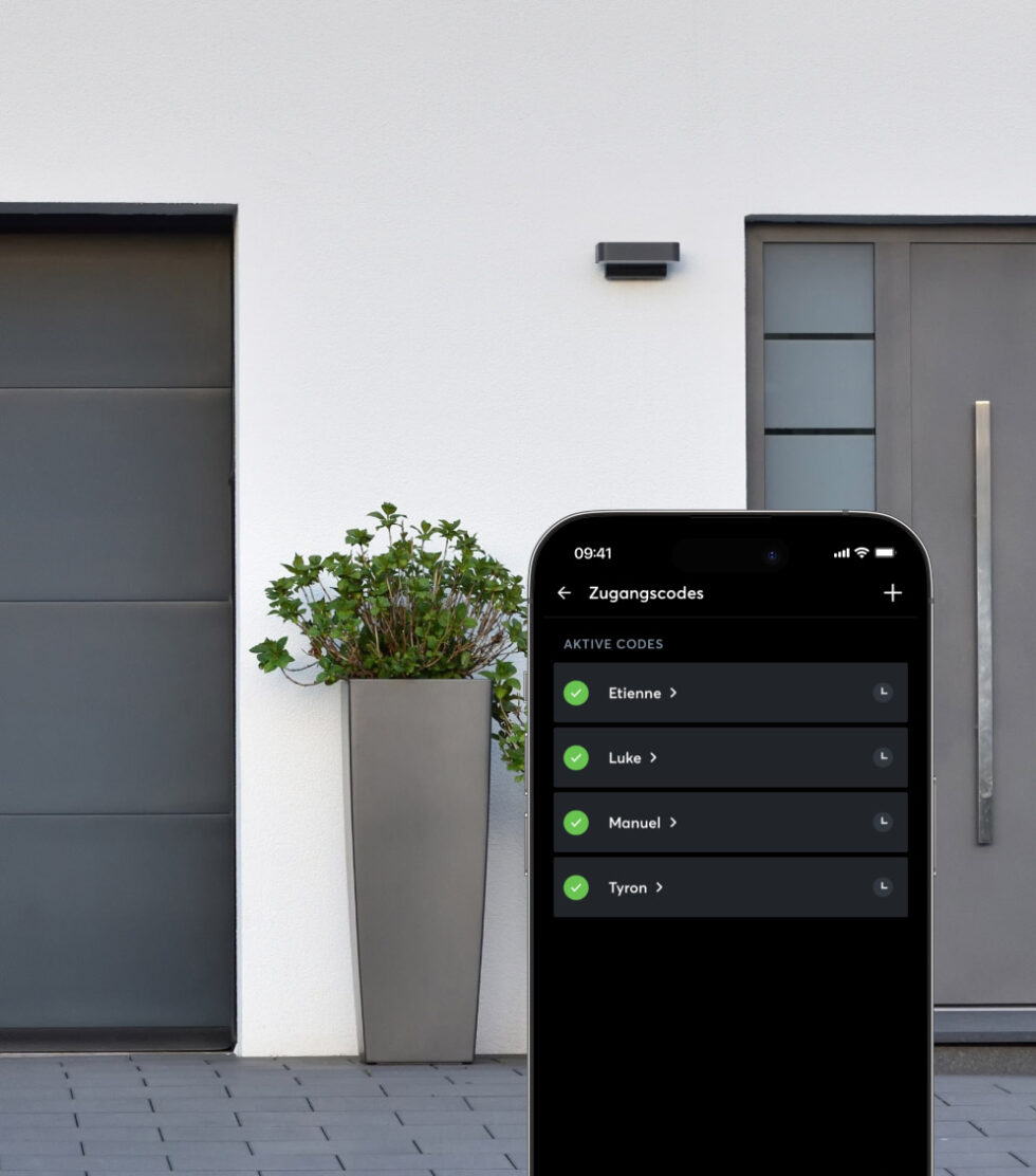 Smart Access Control - Keyless Access For Buildings | Loxone