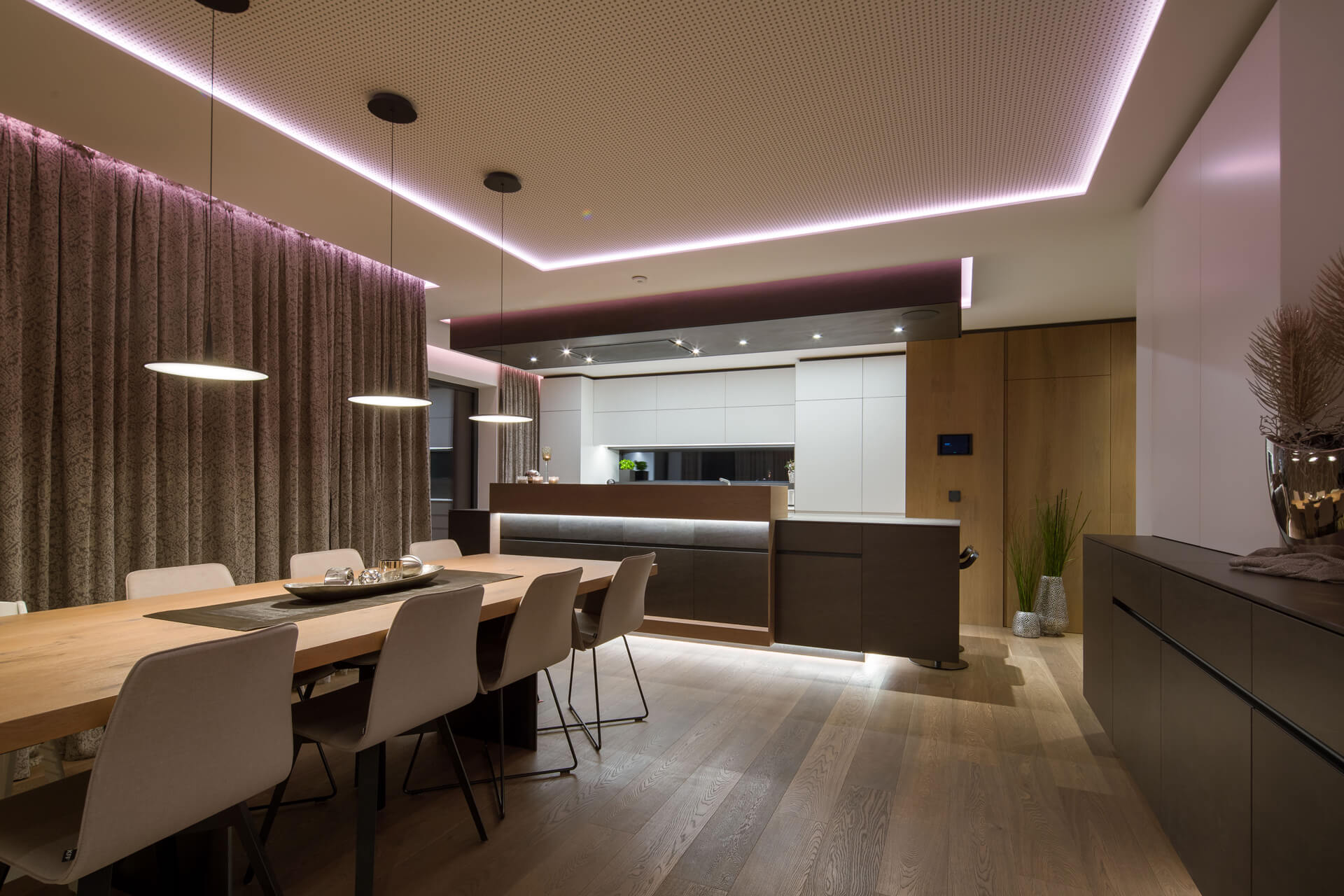 Loxone Smart Home International - Loxone