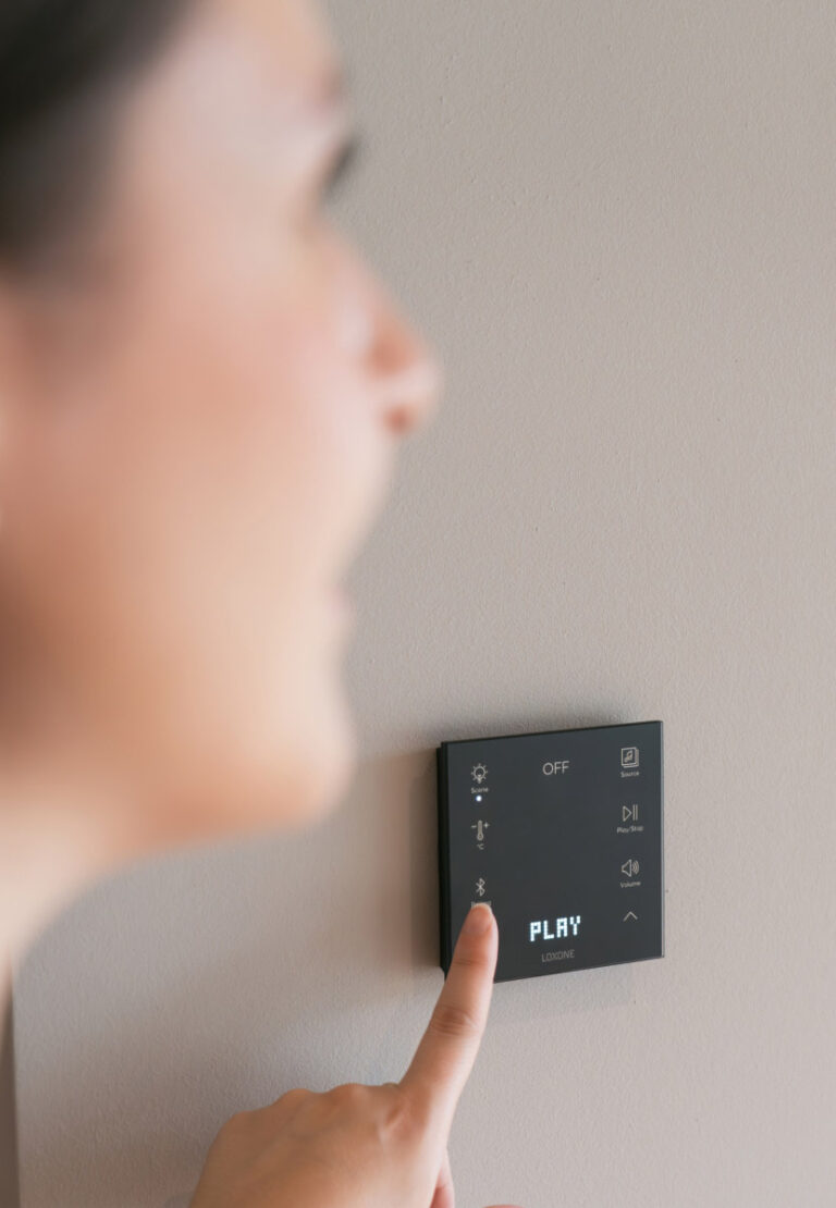 Audioserver: a complete multiroom audio solution by Loxone