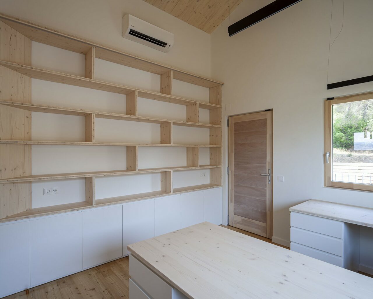 Lilu's House: el futuro de la vivienda sostenible y saludable - ESES Loxone