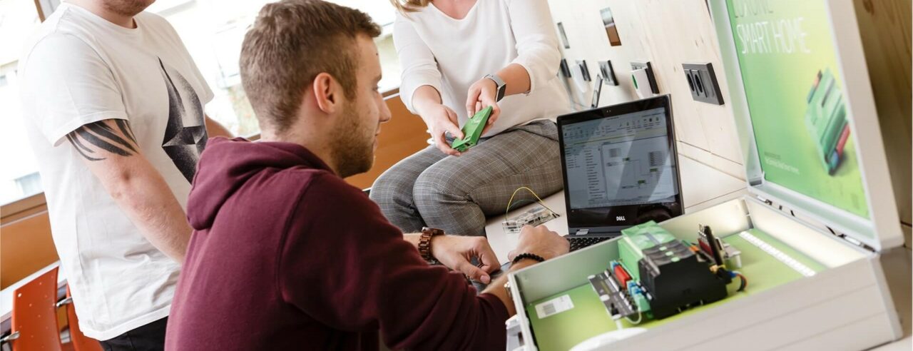 Formazione Master Trainings - Loxone